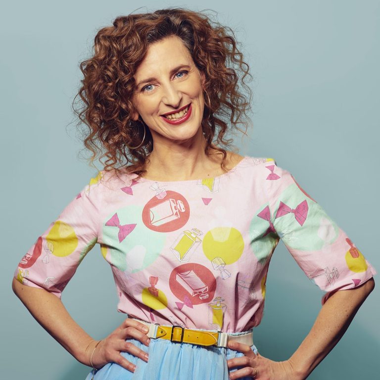 Felicity Ward - Bespoke Speakers